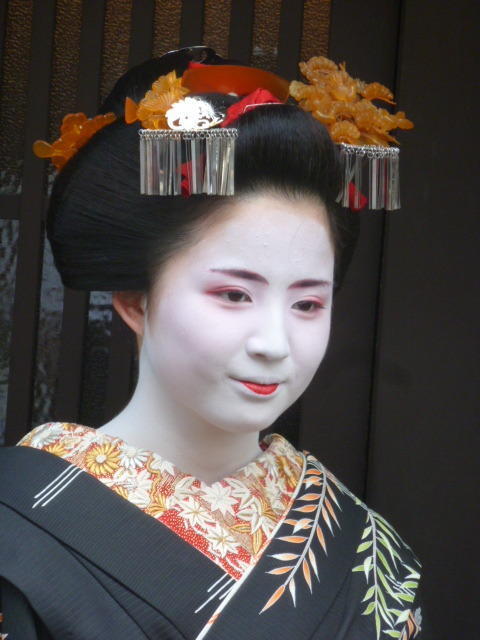上七軒・梅ひなさん、お見世出し!:2016年7月4日。: 朝は 上七軒・梅ひなさん、お見世出し!:2016年7月4日。: 朝は